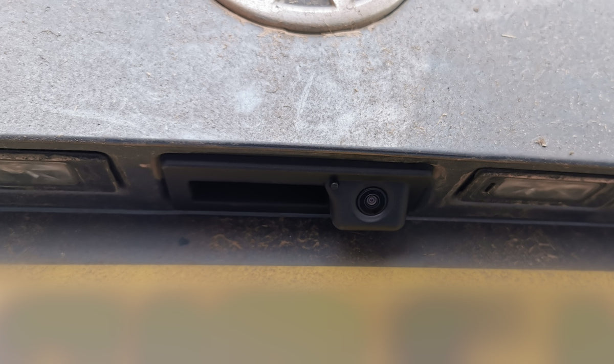 2017 - After-market reversing camera DIY installation | Volkswagen ...